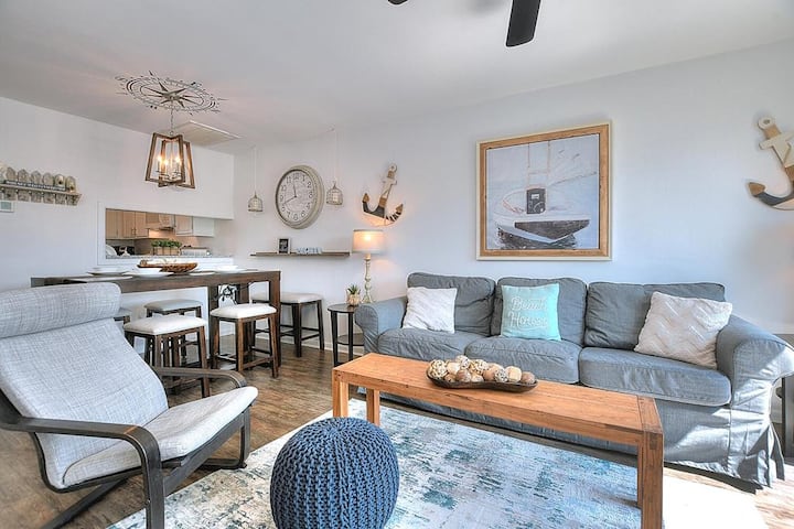 Oceanview Condo Oibv 1206 In Oak Island, Perfect For Families, Sleeps 6. - Bald Head Island, NC