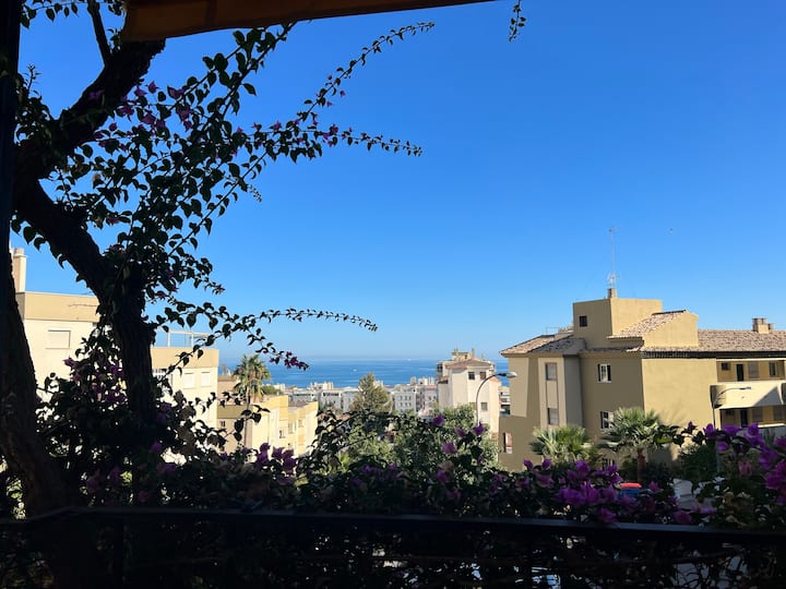Carihuela à 5 Minutes De La Plage,vue Sur La Mer - Torremolinos