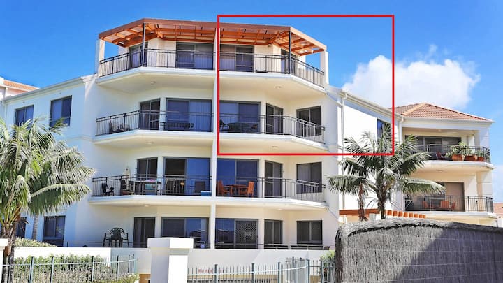 Breakers Block 1 Unit 11 - Lifestyle Yamba - Angourie