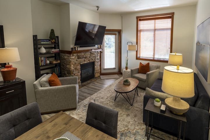 3106- One Bedroom + Den Deluxe Powderhorn Lodge - Solitude, UT