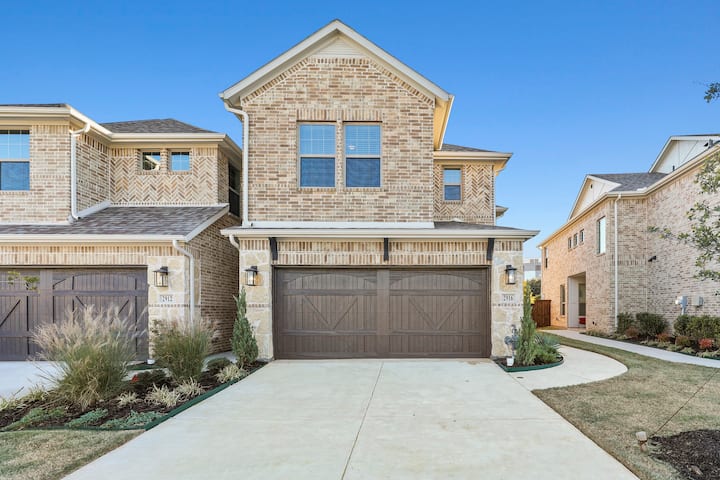 Tch - 3bd/2.5ba Home In Plano With Fenced Pet Area - Plano