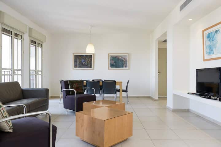 ->Elegant Bauhaus Flat In The Heart Of Neve Tzedek - Telavive
