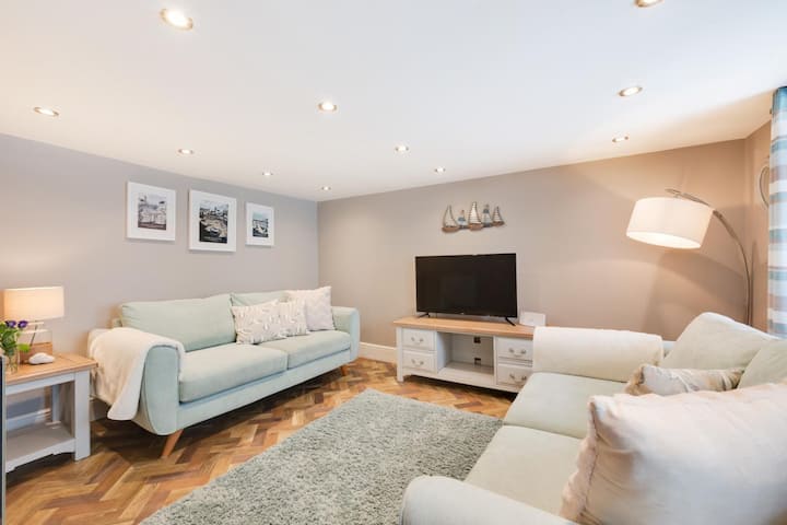 3 Bed In Porthleven (Oc-atcot) - Porthleven