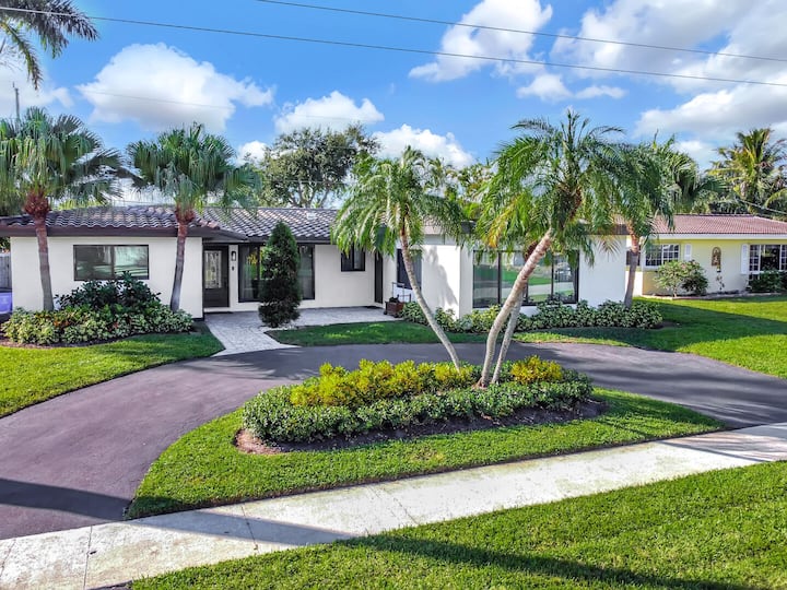 908 Deerfield Beach Top Spot | By Brampton Park - Deerfield Beach, FL