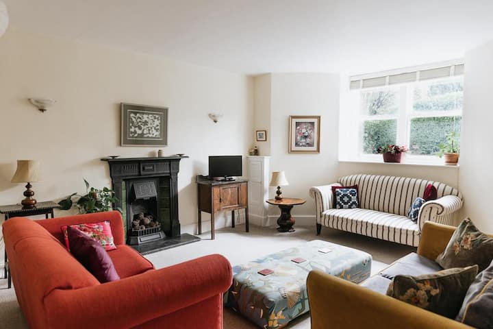 Spacious Apartment In Kendal And Dog Friendly - ケンダル