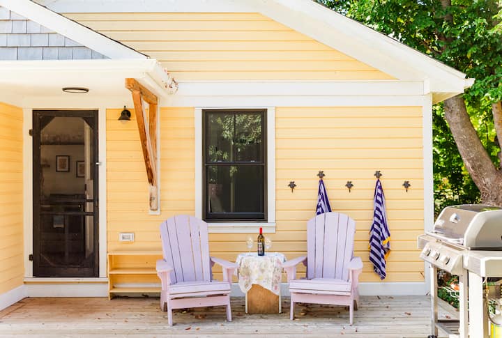 Sunflower Cottage-cosy Family Beach Cottage - Wolfville