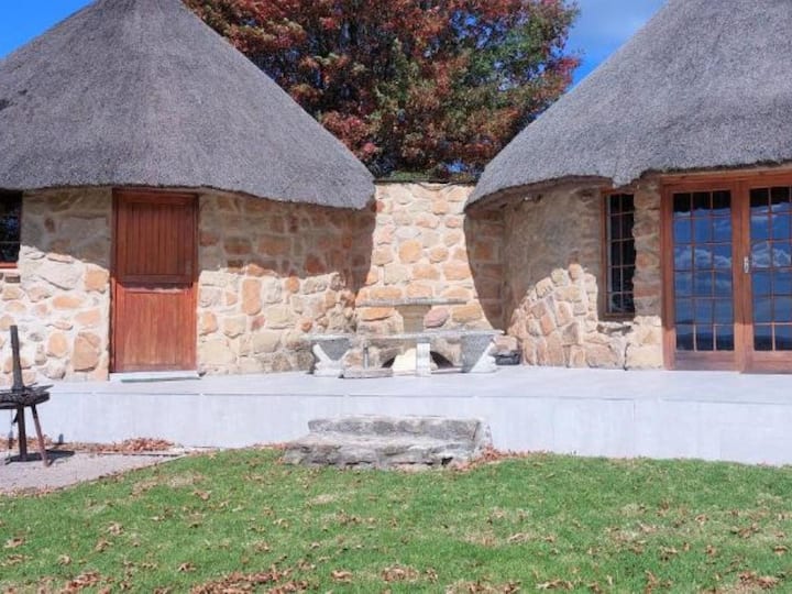 Family 6-sleeper Rondawel - Underberg