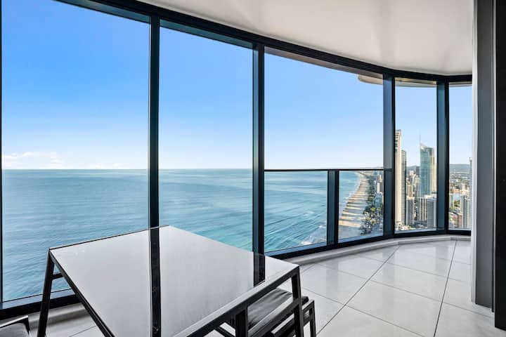 Surfers Paradise Brand New Beachfront 2br Apt - Surfers Paradise
