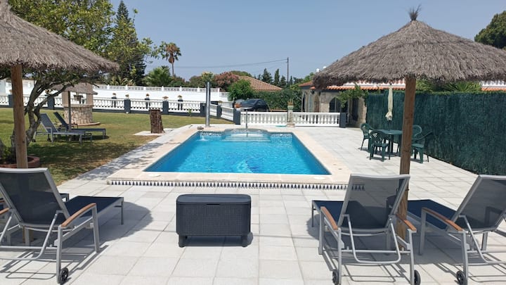 Villa 5 Chambres Avec Piscine Privée - Chiclana de la Frontera