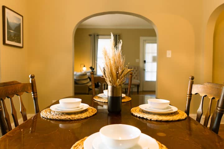 Capitol 2br Cottage | Cozy & Pet-friendly - Montgomery, AL