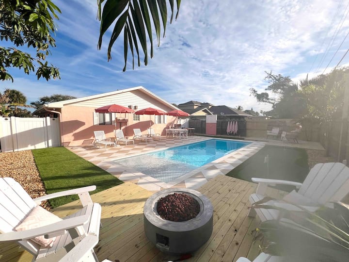 Luxury Beach & Pool House Oasis By Cali Villas - Cape Canaveral, FL
