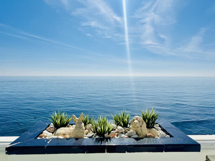 Arkadia – Luxury Beachfront Apartment With Panoram - La Cala de Mijas