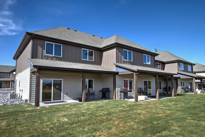 3b/4ba At Waterdance H30, In/out Pool+rec Center - Garden City, UT