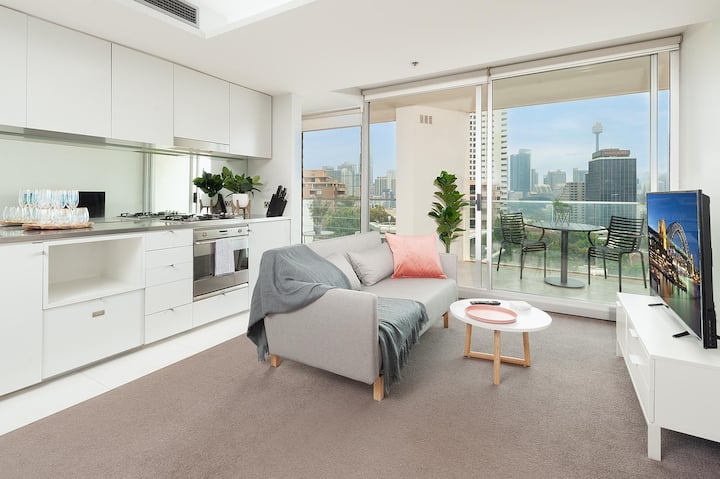 Darlinghurst - Dh707 Victoria Street - 1br With Iconic Harbour Views Balcony In Top Of The Town Potts Point - North Sydney