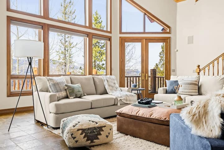 Western Sky Ranch | 8 Bed | Pool Table & Hot Tub - Breckenridge, CO