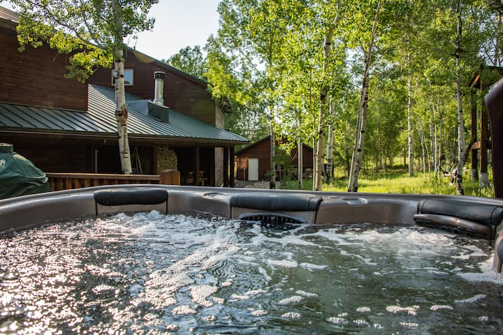 Amazing Home, Close To Hatcher, Turkey Springs, On - Colorado