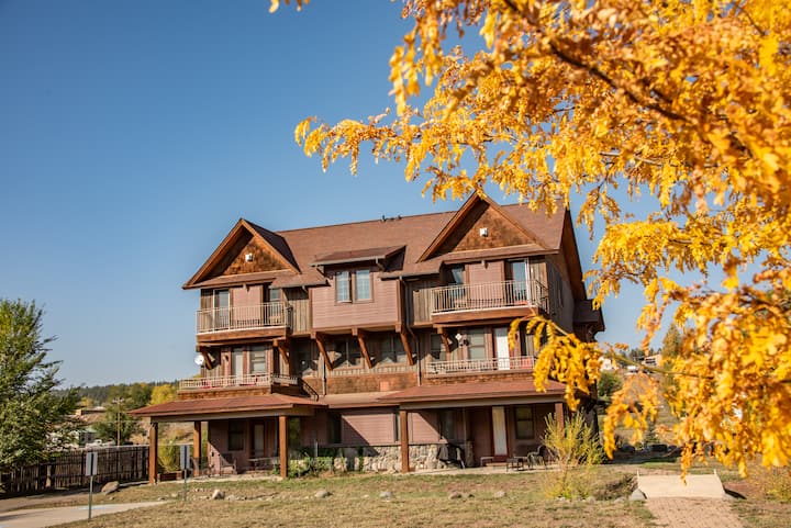 Overlook San Juan River, Walk To Town, Quality 2 B - Pagosa Springs, CO