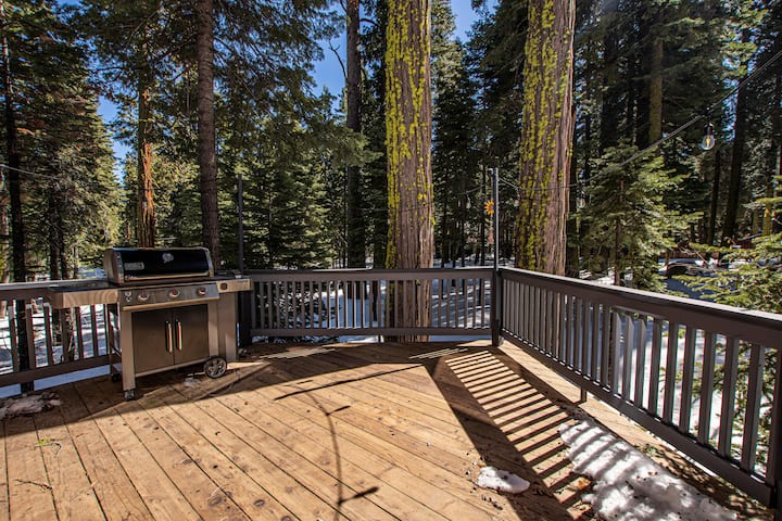 Thunder Lodge By Hauserman Rentals - Tahoma, CA