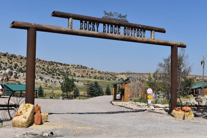 Rocky Ridge Outpost - Entire Venue - Sleeps 25 - Manila, UT