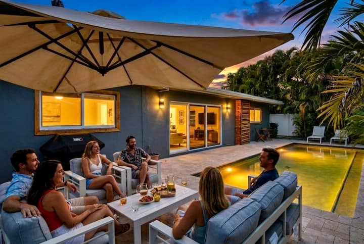 Beach Bliss: Heated Pool, Bbq & Tropical Vibes - Lauderdale-by-the-Sea, FL