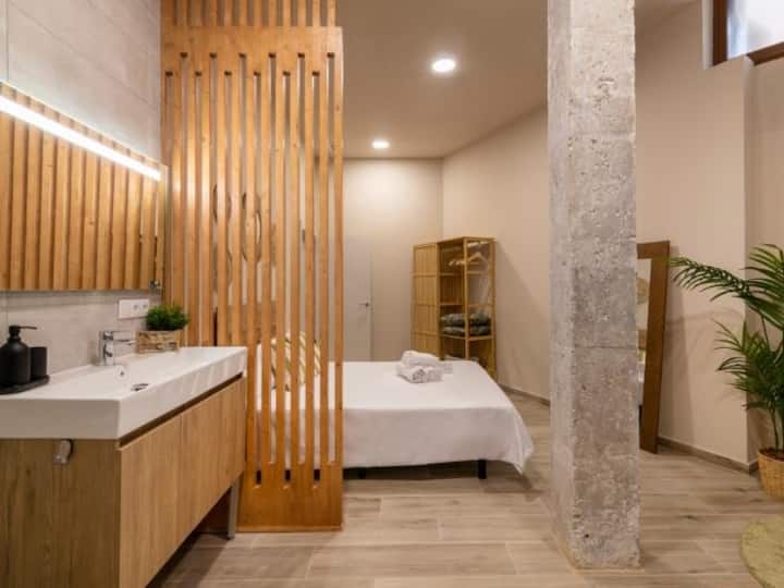 Gardens '03 Eternal Cedar' By Art Lofts - Valencia