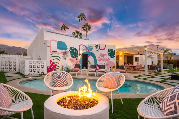 Hot Tub ~ Lux Desert Oasis ~ Pool ~ Getaway - Palm Springs, CA