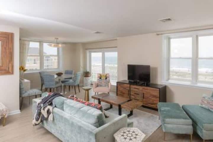 Beachfront On Buffalo, Ventnor’s Designer Condo - Ventnor City, NJ