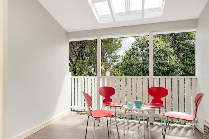 Charming Blue Mountains Cottage Katoomba - Katoomba