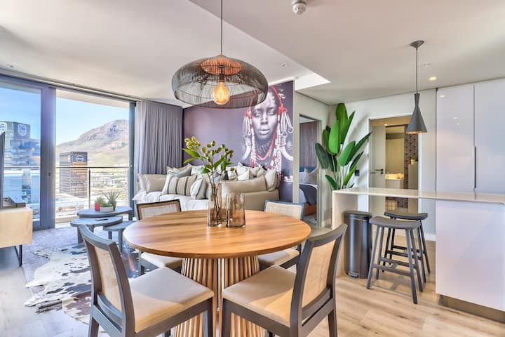 African Chic With Incredible Views & Pool Deck - Città del Capo