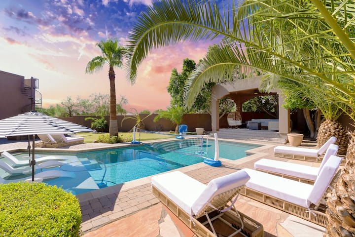 Luxury Home | Resort Pool - Lost Dutchman State Park, Apache Junction