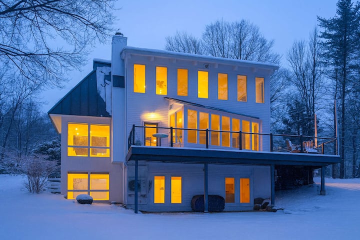Zenbrook: Sauna+ Firepit | Pool | Luxe Design - Stowe, VT