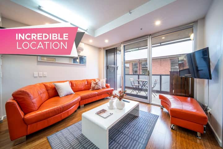 Huttside: Luxury, Central, & Secure Car Park - Adelaide