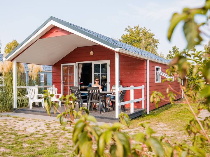 Chalet Avec Terrasse Couverte, Dans Un Parc De Vacances Sur Le Leukermeer - Venray
