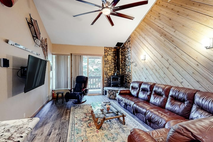 Walk To Gondola 3br 3rd-floor | Deck - June Lake, CA