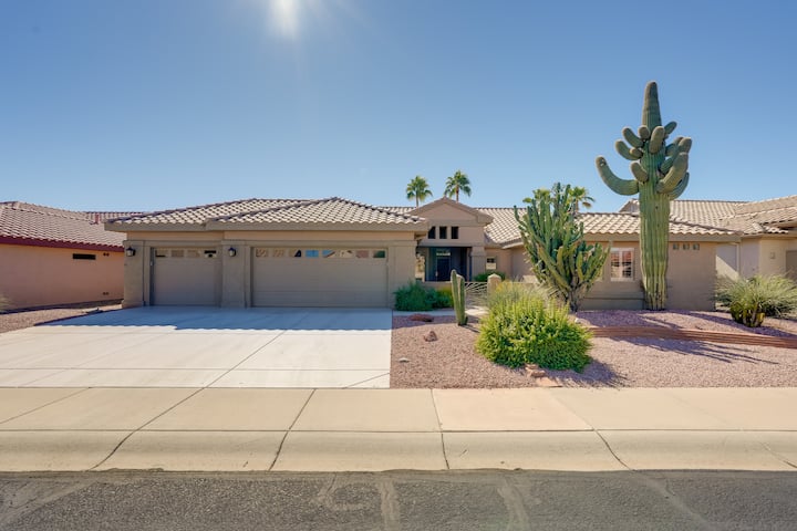 Close To Golf! Sunlit Surprise Escape W/ Casita - Surprise, AZ