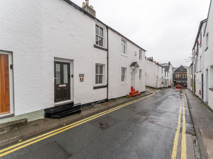 Darwin Cottage, Sleeps 3, In The Centre Of Keswick - Keswick