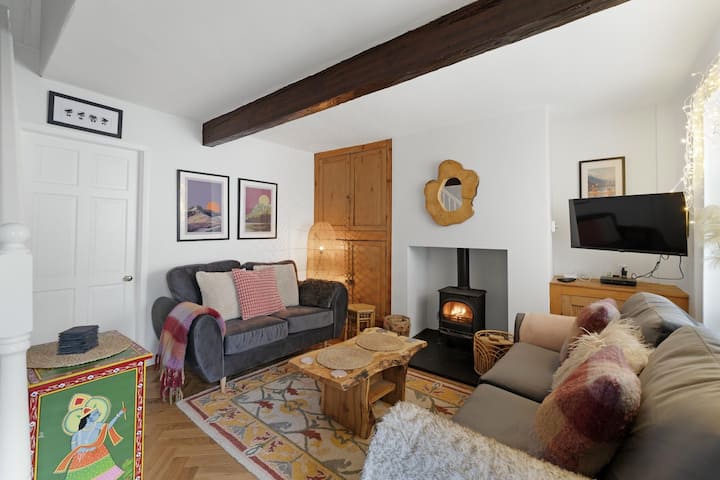 Darwin Cottage, Sleeps 3, In The Centre Of Keswick - Keswick