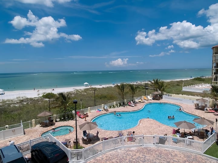 Relax And Unwind! 3 Relaxing Units, Free Parking - Treasure Island, FL