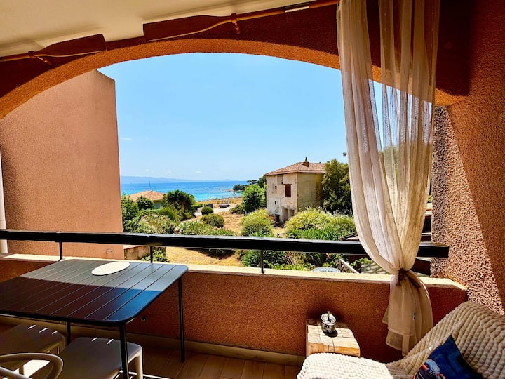Casamea | Charmant T2 • Vue Mer • Plage à 2min - Ajaccio