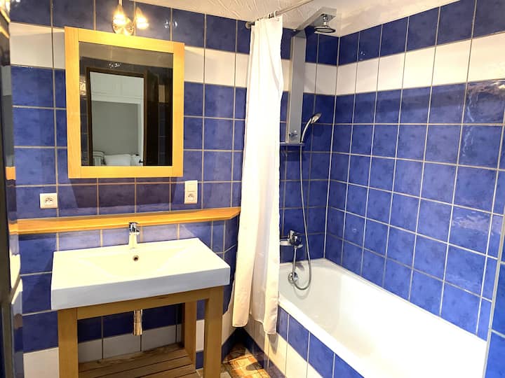 Appartement Azur Avec Vue Sur Piscine - Hyères
