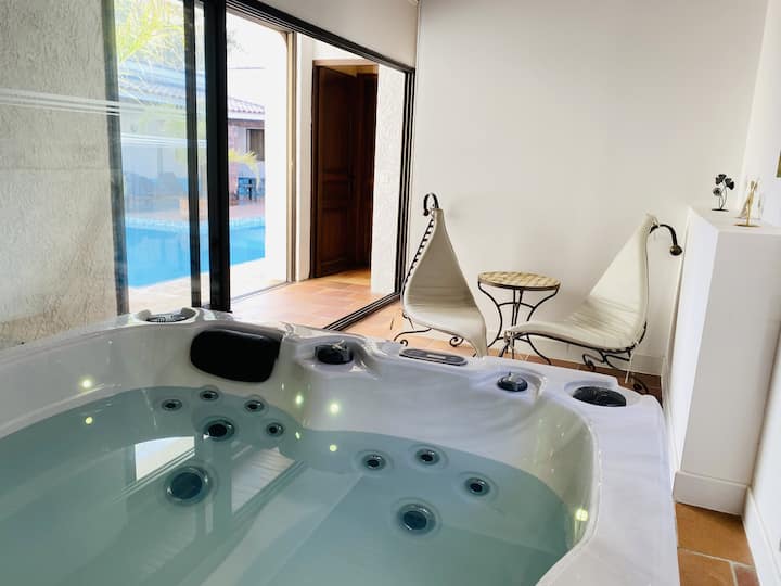 Appartement Vue Piscine Et Accès Spa - La Crau