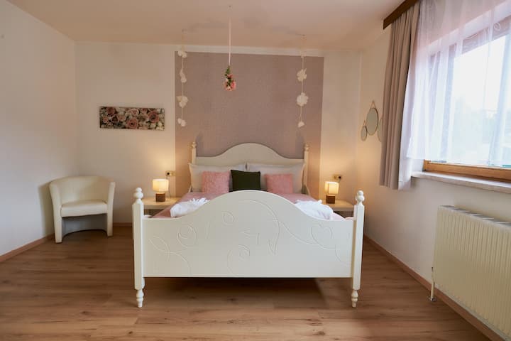 Art & Sporthotel Zimmer 8 Helles Apt. 2pers+balkon - Innsbruck