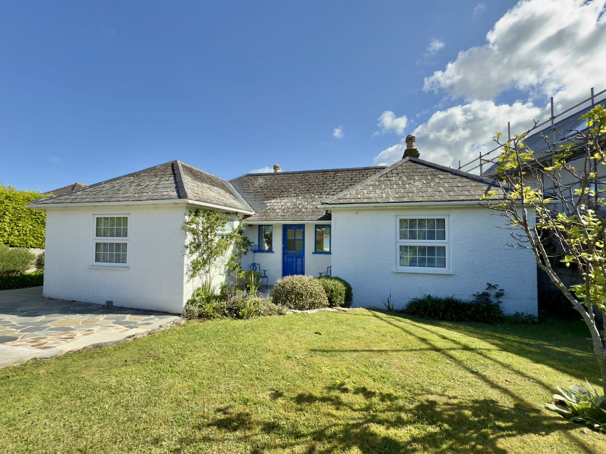 Aeolian - Holiday Home in Padstow - Bungalows for Rent in Cornwall ...