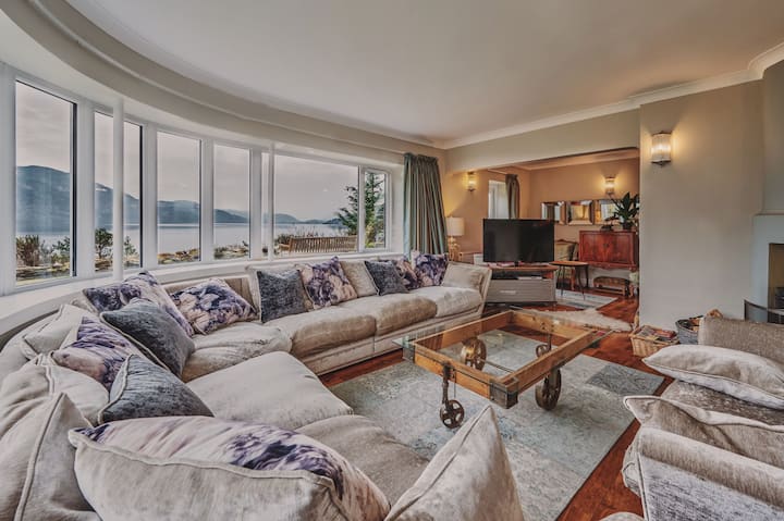 A Luxurious Country House Beside Loch Ness - Fort Augustus