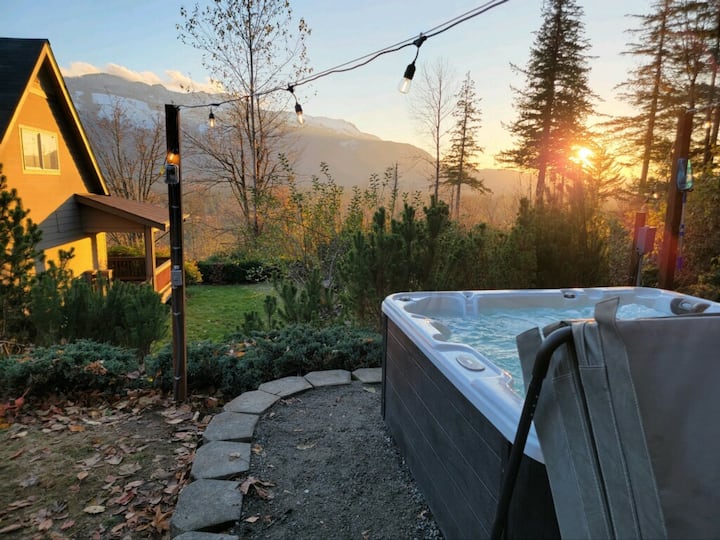Valley View- Hot Tub, Private Acreage! - Gold Bar, WA