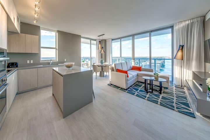 Luxury Cornercondo@hyde Amazingwaterviews 18floor - Hollywood, FL