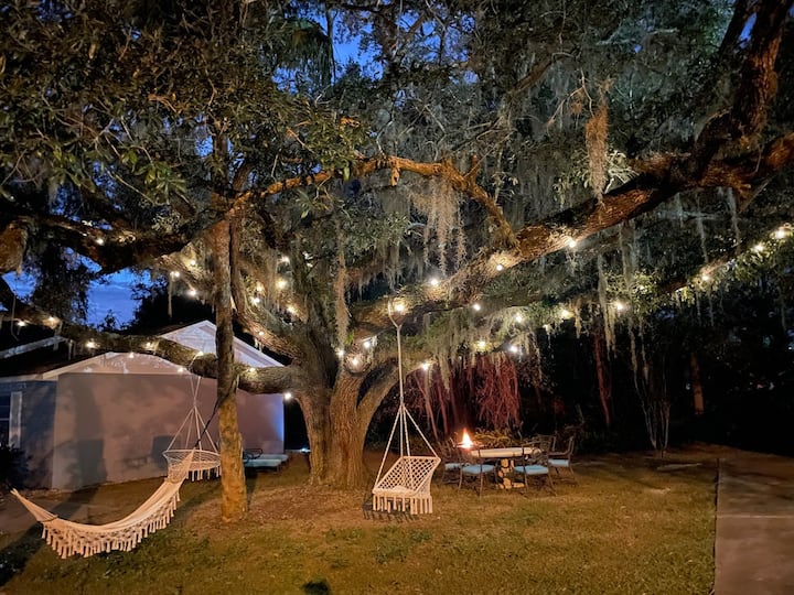 #1 Cozy 2 Bdrm * Boat Parking* Convenient Location - Homosassa, FL