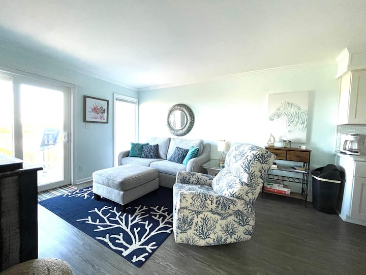 Southwinds By The Sea-  Steps From The Beach, Ocea - Atlantic Beach, NC