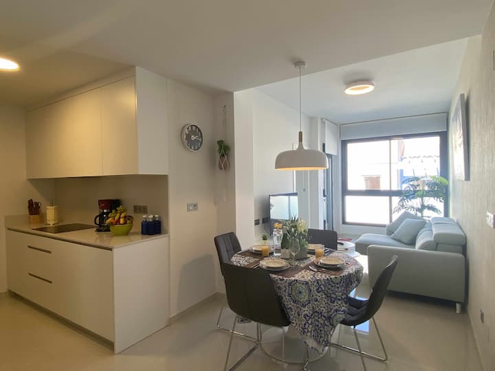 Appartement Impressionnant Au Centre De Torrevieja - Torrevieja