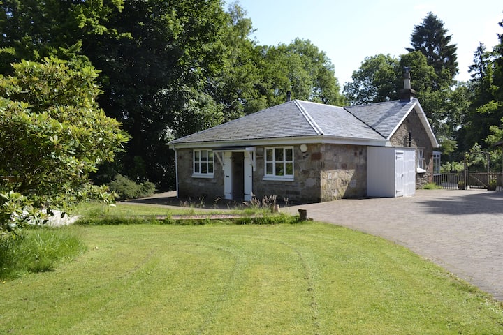 Burnbeag Cottage At Auchendennan - Balloch
